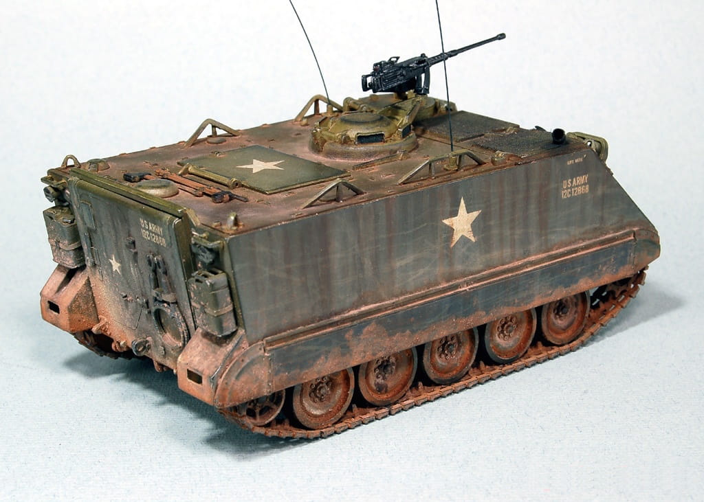 Tamiya M113 APC 1/35 | JM Modely